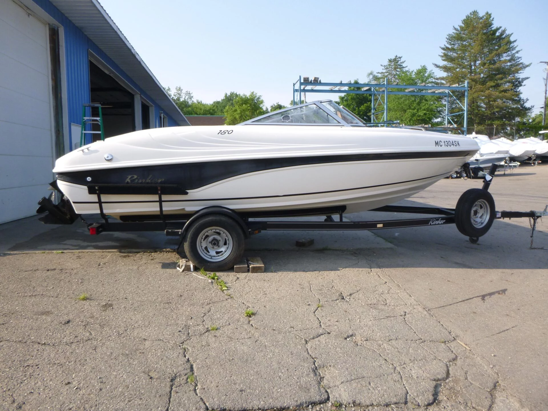 2003 Rinker 180 BR - Grand Pointe Marina