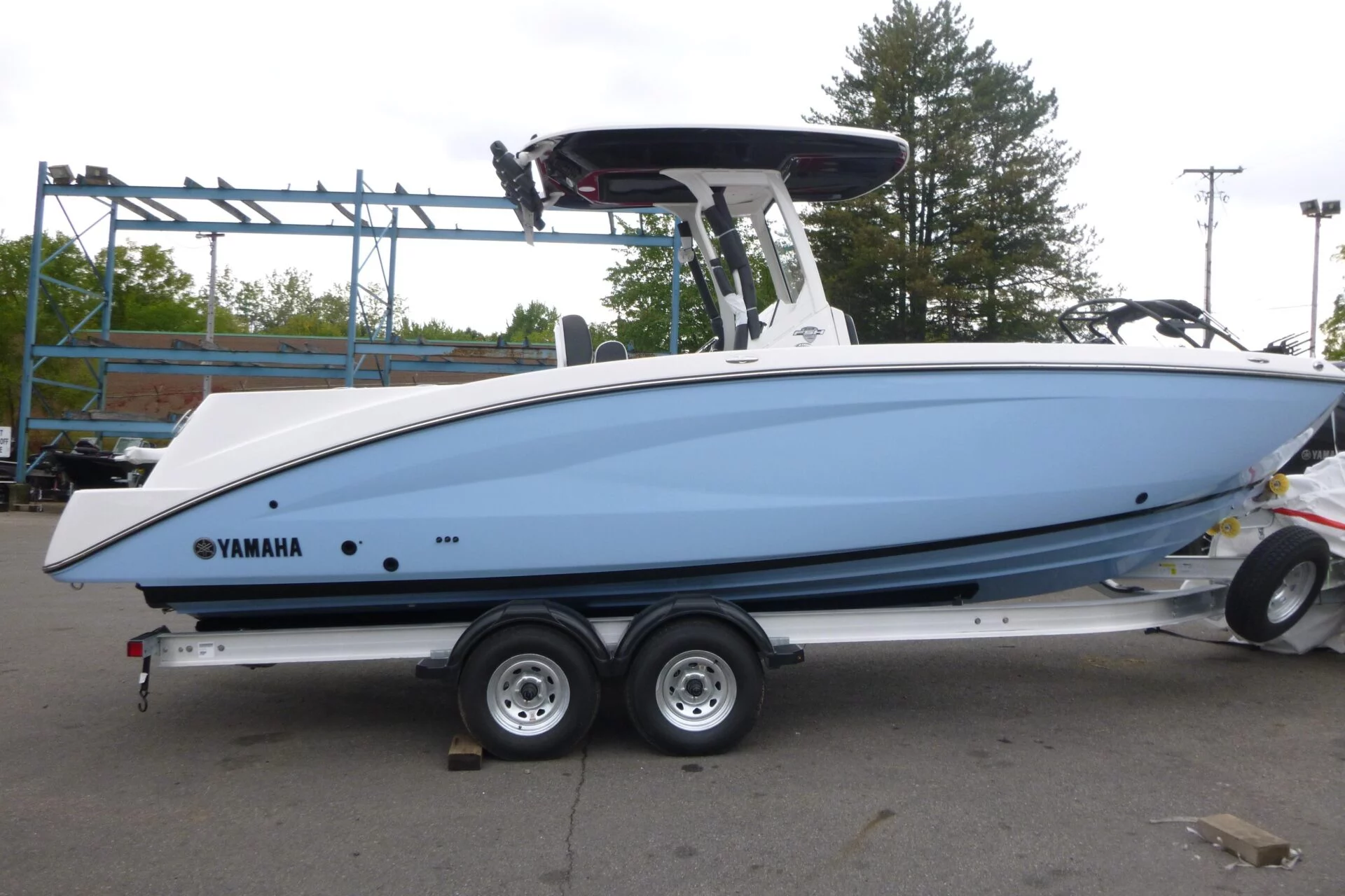 2026 Yamaha Boats 255 FSH Sport H - Grand Pointe Marina